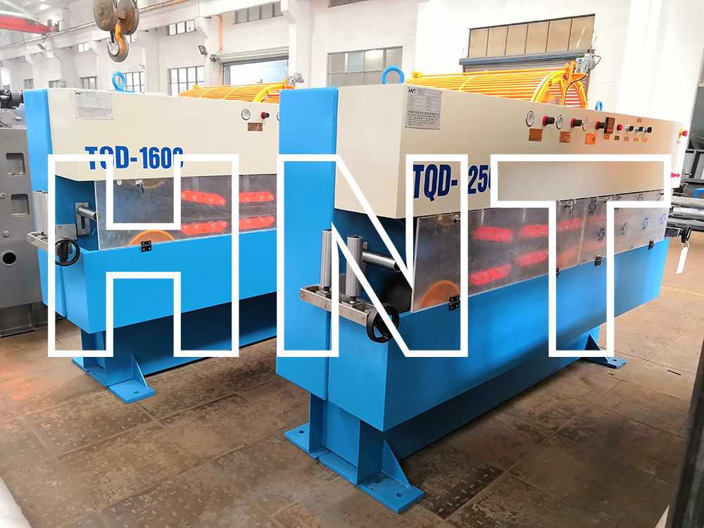 TQD Series Caterpillar Capstan For Large Cable Haul Off Capstan